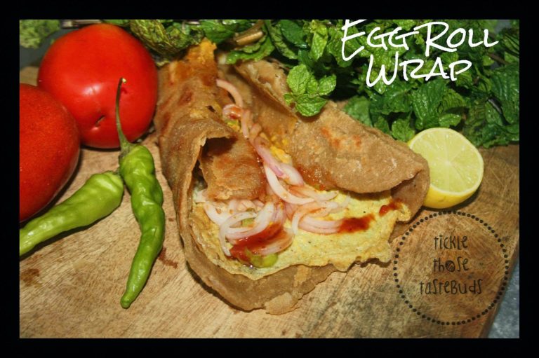 Chicken Paratha Roll (Pakistani Flatbread Chicken Wrap) | Tickle Those ...