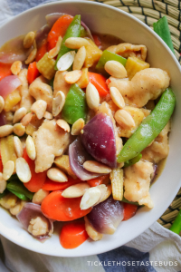 Chinese Almond Chicken | Tickle Those Taste Buds