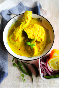 Creamy Turmeric Chicken Curry | Tickle Those Taste Buds